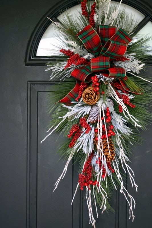 Guirnalda navideña para decorar la puerta – Dale Detalles